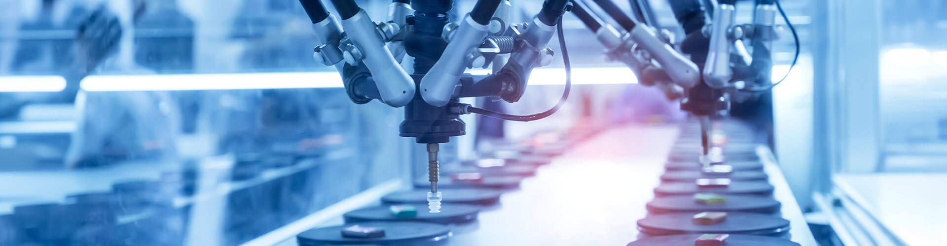 THE FUTURE OF MEDICAL DEVICE MANUFACTURING IS CHANGING - Cadence THE FUTURE OF MEDICAL DEVICE MANUFACTURING IS CHANGING - Cadence